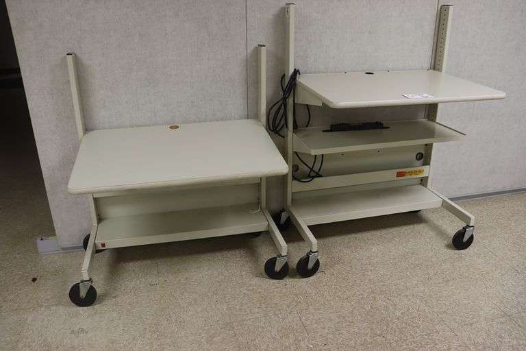 Times 2 - 24" x 36" portable computer/lab tables - Backes Commercial ...