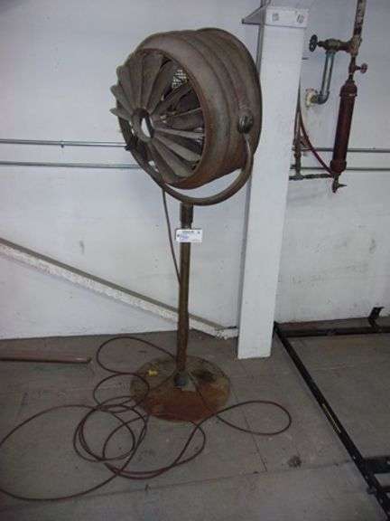 HD work fan - Backes Commercial Auctioneers