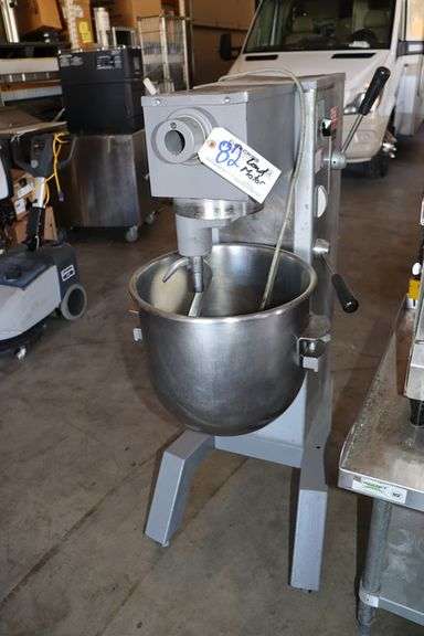 Univex M30 portable 30 qt. mixer with stainless bowl & dough hook ...