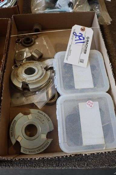 Box to go - Assorted router bits - Backes Commercial Auctioneers