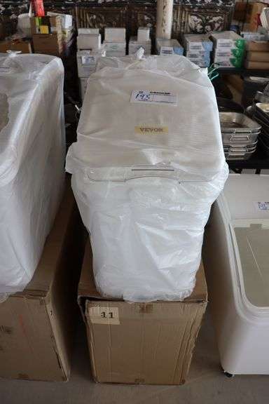 New Vevor portable dry ingredient bin - not put together - one picture ...