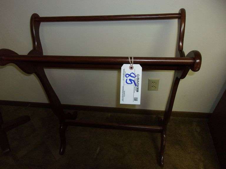 Quilt Rack - Backes Commercial Auctioneers