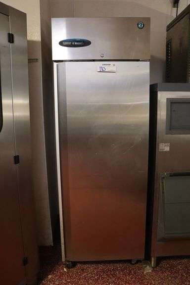 Hoshizaki CF1S-FS stainless portable 1 door freezer - Backes Commercial ...