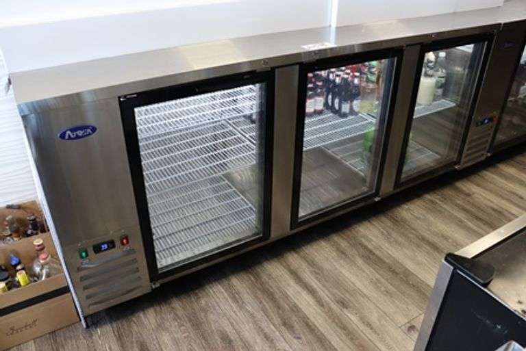 Atosa MBB90GGR portable 90" glass 3 door back bar bottle cooler - nice ...