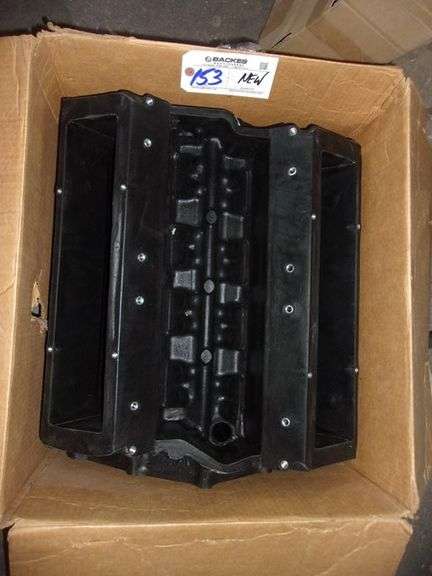New in box - Mock up Small Block Chevy block - Backes Commercial ...