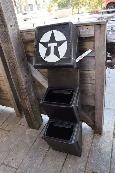 Texaco black poly 2 station windshield wash station - Backes Commercial ...