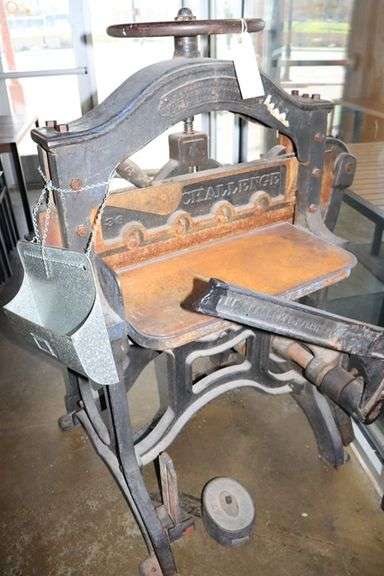 Challenge 38 vintage paper shear - buyer to remove - heavy unit ...