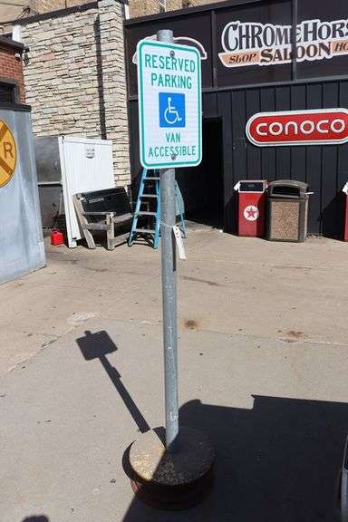 80" tall custom handicap sign - Backes Commercial Auctioneers