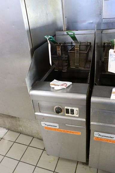 Frymaster PMJ145ESD portable gas fryer with stainless splash guards ...