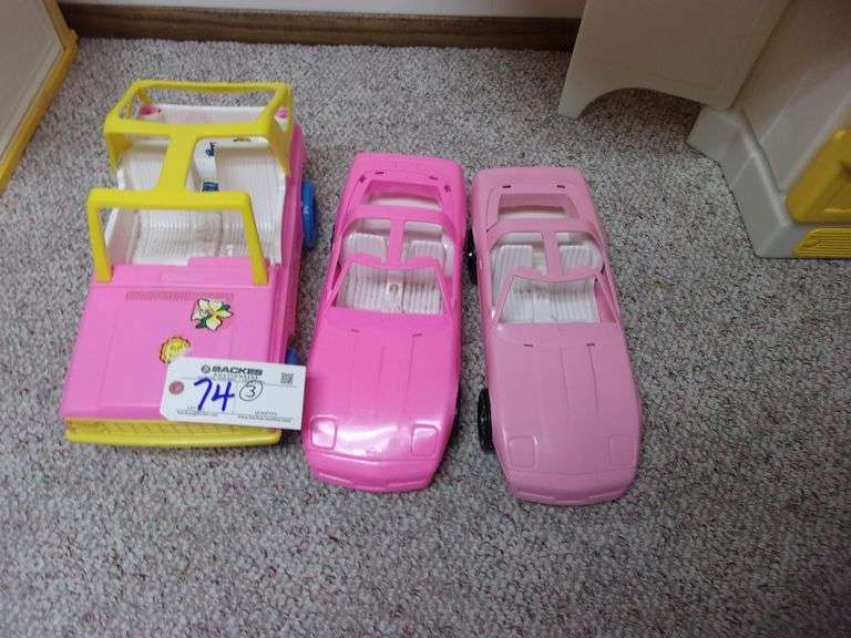 3 Pink Plastic cars - Backes Commercial Auctioneers