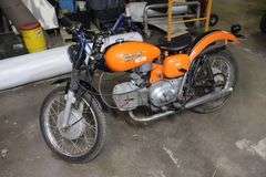 1970 Harley Davidson Sprint motorcycle - VIN # 6A13661H0 - 13,191 miles ...