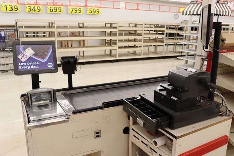 NCR Encore 2 station POS register system with Datalogic Magelic 8400 ...