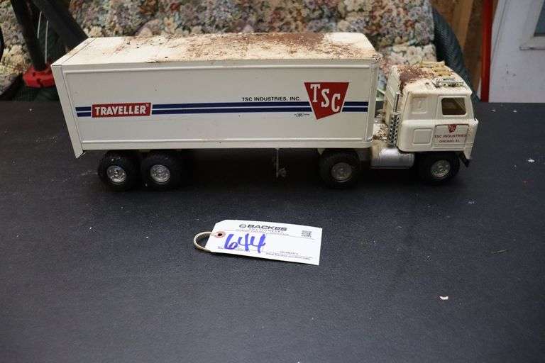 Ertl 22" Traveler TSC semi/trailer - as is - Backes Commercial Auctioneers