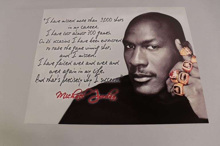 Michael Jordan RINGS 16"x20" photo - Backes Commercial Auctioneers