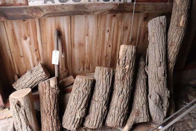 All to go - cut walnut lumber - Backes Commercial Auctioneers