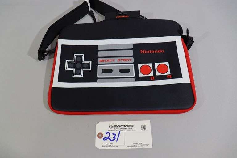Nintendo Lap Top Bag. Old School Nintendo controller style NES - Backes ...