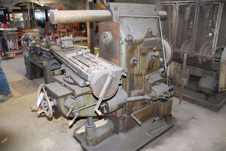Brown & Sharpe?? Horizontal mill No. 3A with 12" x 52" milling table ...