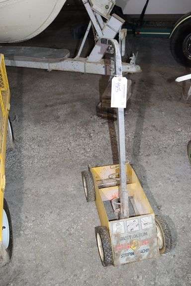 Rust Oleum striping machine - Backes Commercial Auctioneers