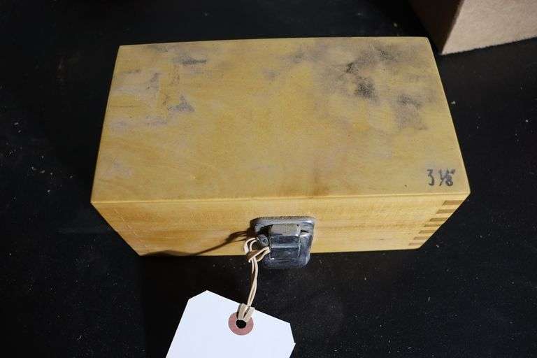 Like new or new 3" bit - Backes Commercial Auctioneers