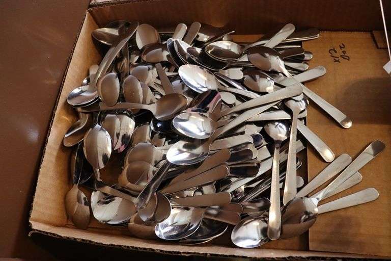 Times 12 - Dozen tea spoons - Backes Commercial Auctioneers
