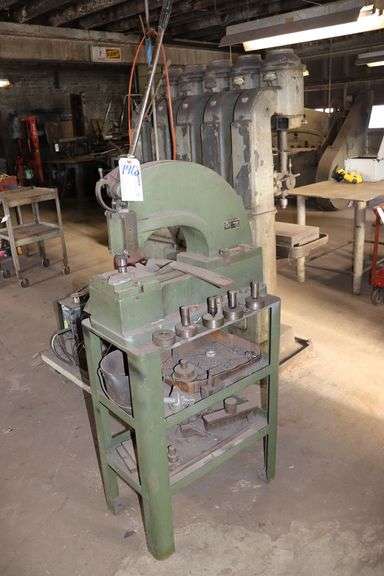 Di-Acro Punch No. 2 manual punch with tooling - Backes Commercial ...
