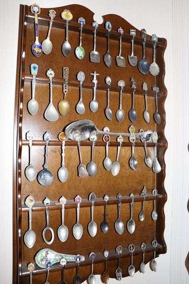 All to go - Large Collection of Collector Spoons with display racks ...