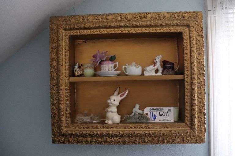 All to go - Shadow box with knick knacks on wall plus Victor wall ...