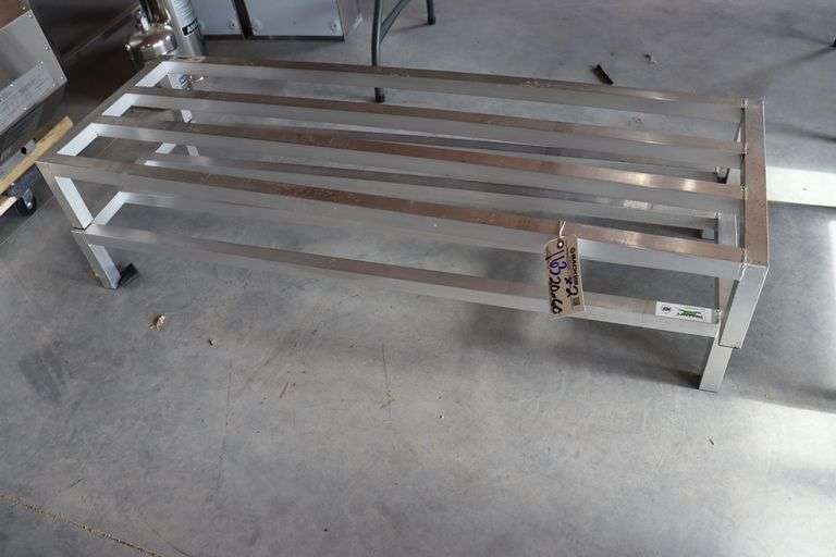 Times 2 - 20" x 60" Aluminum dunnage racks - Backes Commercial Auctioneers