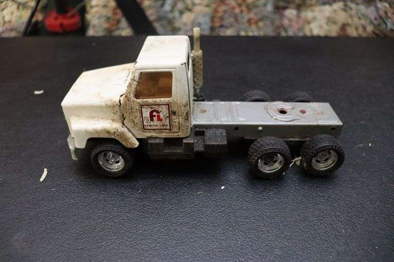 Ertl Frito Lay semi only - showing rust - Backes Commercial Auctioneers