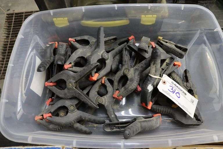 Tote to go - Plastic spring form clamps - Backes Commercial Auctioneers