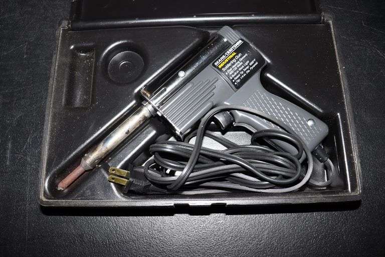 Craftsman electric soder gun with case - Backes Commercial Auctioneers
