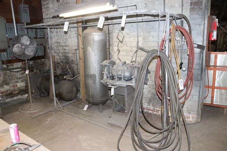 40" x 106" x 72" Tall metal painting rack - Backes Commercial Auctioneers