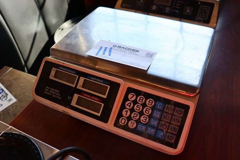 66 lb. digital pricing scale - Backes Commercial Auctioneers