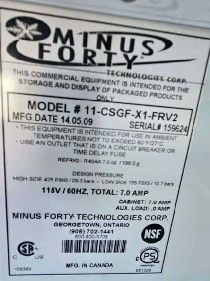 F'Real blending bar with Minus Forty countertop freezer and touchscreen ...