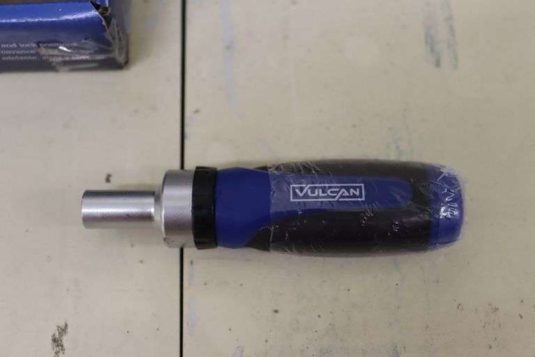 All to go - 14 Vulcan stubby 6 in 1 screw drivers - Backes Commercial ...