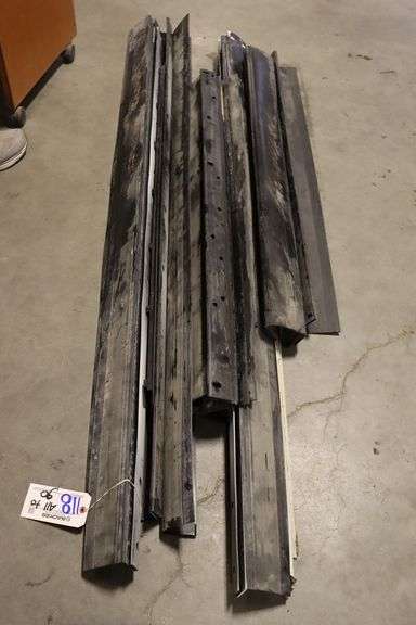 All to go - Poly trim panels - Backes Commercial Auctioneers
