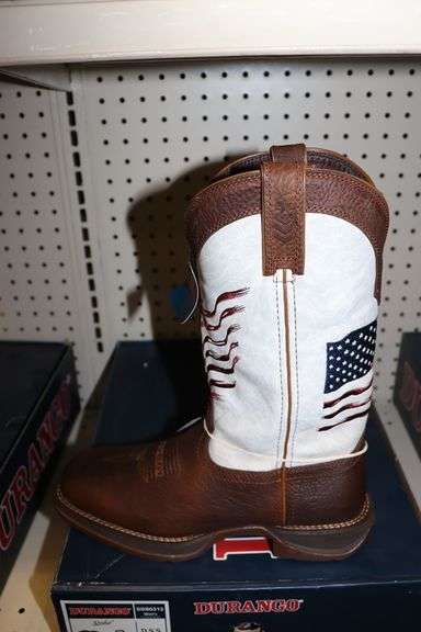 Durango Lady Rebel size 7W boot - Backes Commercial Auctioneers
