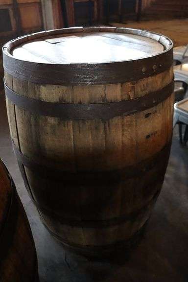 22" Round x 35" tall Goose Island barrel - Backes Commercial Auctioneers