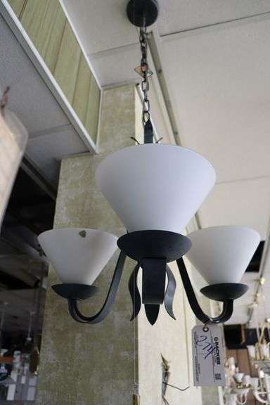 20" hanging 3 bulb light fixture - Backes Commercial Auctioneers