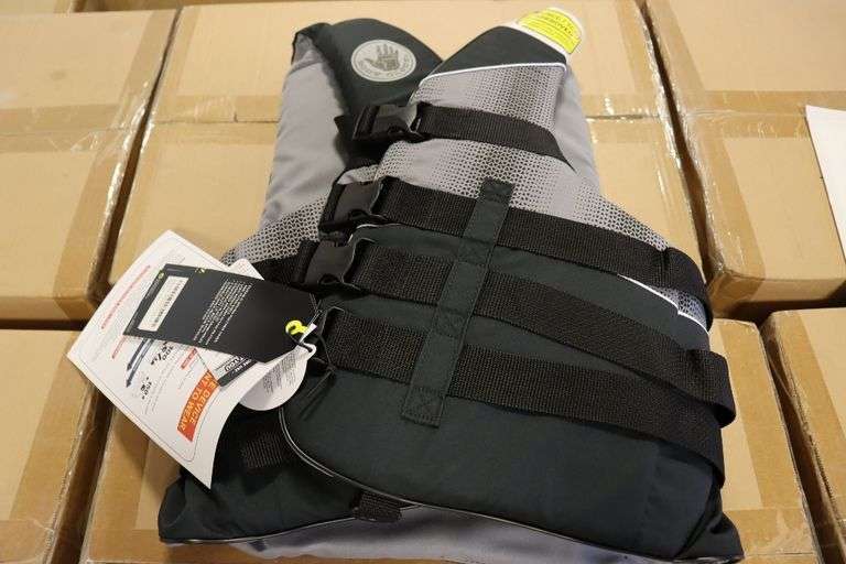 Times 4 - Cases of Body Glove black L/XL life vests - 6 vests per case ...