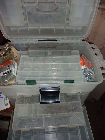 Plano box with organizers and small amount of hardware - Backes ...