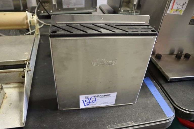 Edlund wall mount knife holder - Backes Commercial Auctioneers