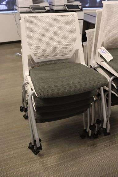 Times 10 - Haworth white framed portable stack chairs - Backes ...