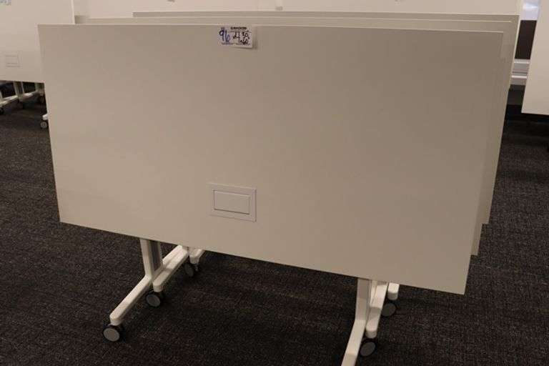 Times 4 - Senator Array 30" x 60" portable white laminate flip top ...
