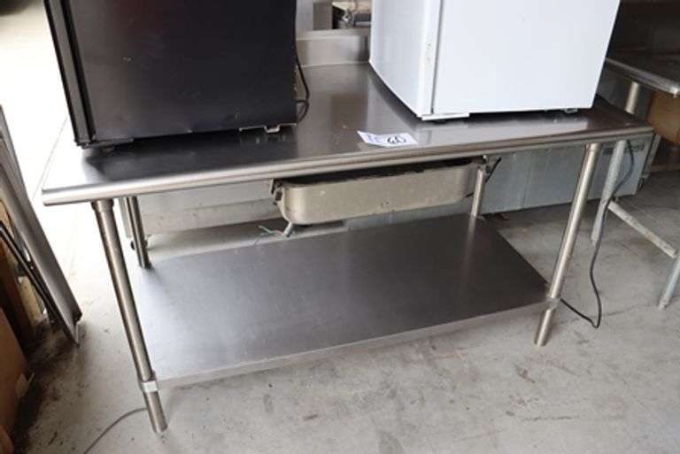 30" x 60" Stainless table with stainless undershelf and 4" backsplash ...