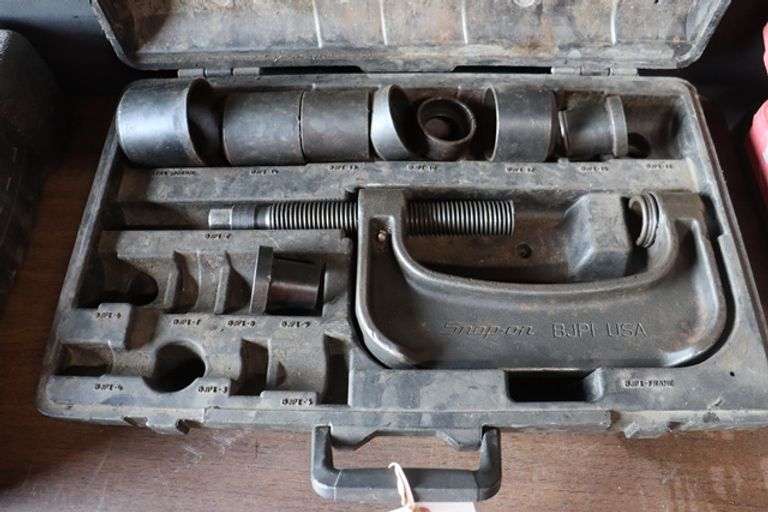 BJP1 master ball & U joint set - 3/4 complete - Backes Commercial ...