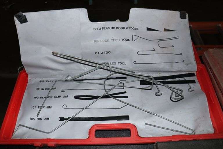 Mac Tools lock out tool kit - Backes Commercial Auctioneers