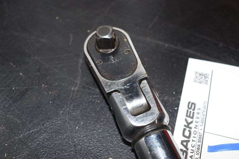 Snap On 250 ft. lb. digital 1/2" drive swivel head torque wrench ...