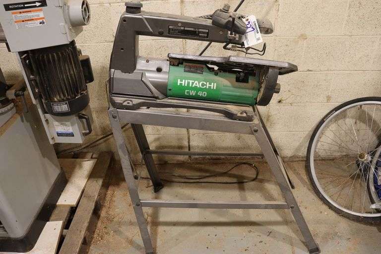 Hitachi CW40 electric 16" scroll saw - stand needs tightened - Backes ...