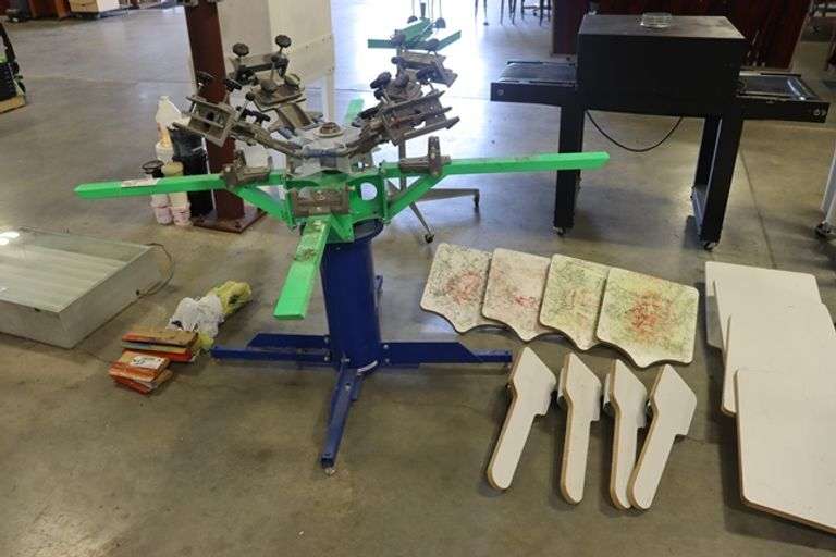 Riley Hopkins 022513W44F 4 color/4 station screen print press with ...